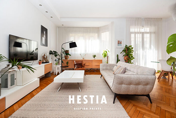 Appartement à vendre - Marseille e , Castellane - 3 pièces - 2 chambres