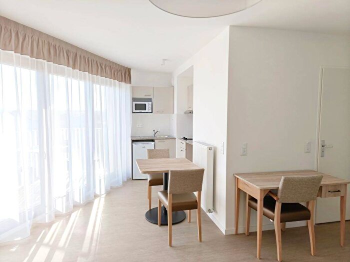 Appartement à louer - Carrières-sous-Poissy - 1 pièce