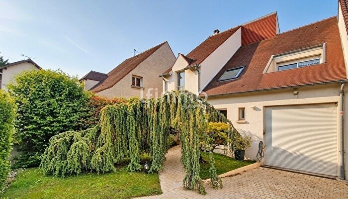 Maison 6 pièces à Villeparisis, à vendre