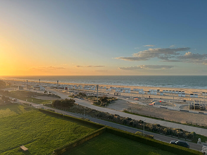 Appartement à vendre - Calais, Front de Mer - 5 pièces - 4 chambres