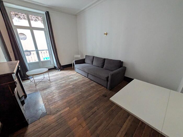 Appartement à louer - Grenoble, Championnet - 1 pièce