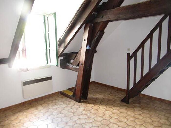 Appartement 1 pièce à Étréchy, à louer
