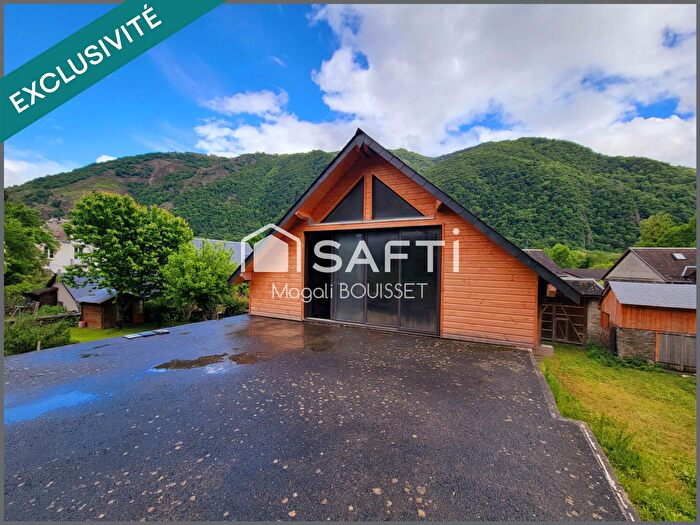 Maison 2 pièces à Antignac, à vendre