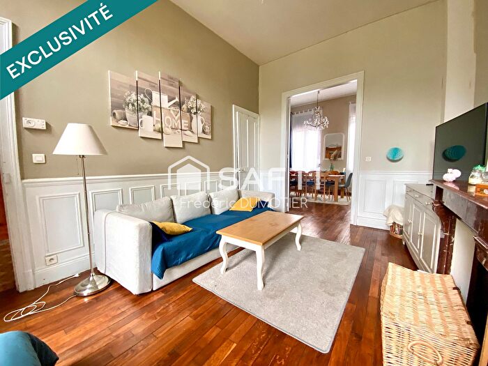Saint-Quentin, Centre-ville - Maison 8 pièces à vendre