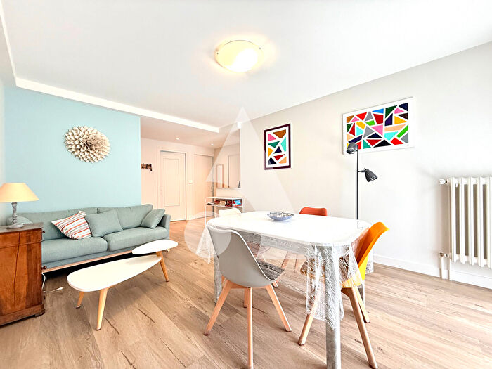Appartement 3 pièces à Aix-les-Bains, Centre-ville, à vendre