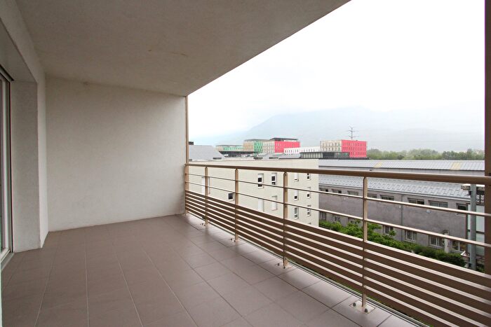 Appartement à louer - Grenoble - 3 pièces - 2 chambres