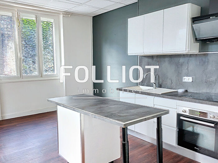 Appartement à louer - Vire, Centre-ville, Gare - 2 pièces - 1 chambre