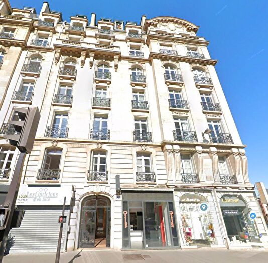 Appartement 4 pièces à louer à Paris 15ème, Saint-Lambert, Convention