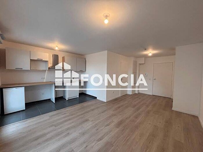 Appartement 1 pièce à Centre Ville, Reims, à louer
