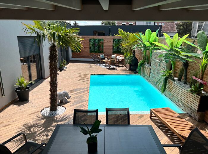 Maison à vendre - Ingersheim - 6 pièces - 4 chambres