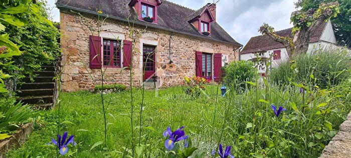 Maison à vendre - Cérilly - 4 pièces - 5 chambres