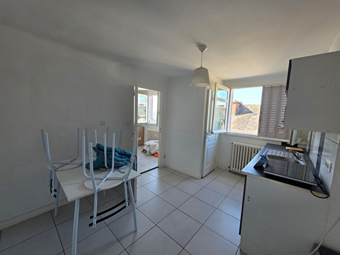 Appartement 1 pièce à Rodez, Combarel, à vendre
