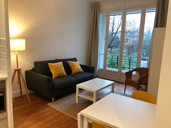 Appartement à louer - Vanves, Centre Saint-Rémy - 1 pièce