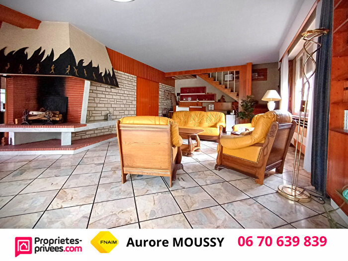 Maison à vendre - Châlons-en-Champagne, Centre-ville - 7 pièces - 4 chambres