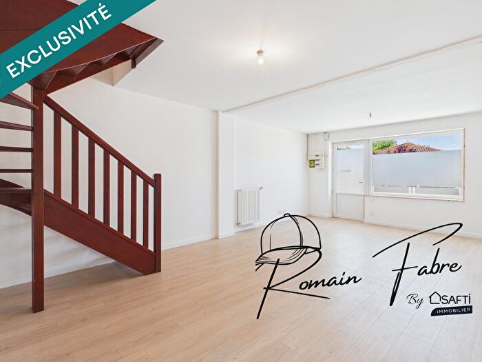 Maison à vendre - Ambarès-et-Lagrave, Centre-ville, Lagrave, Les Erables, Chêne Vert - 3 pièces - 2 chambres