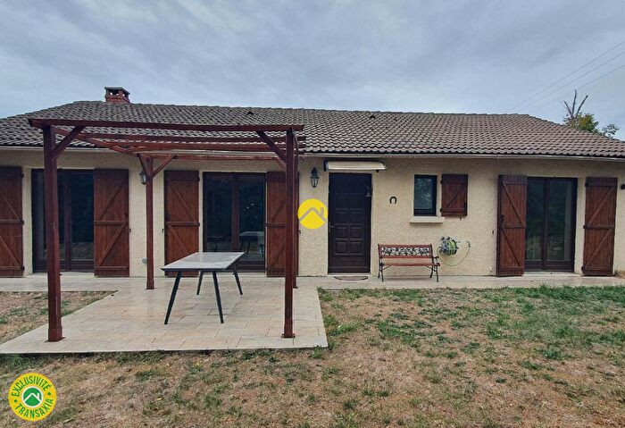 Maison 8 pièces à Auzances, à vendre