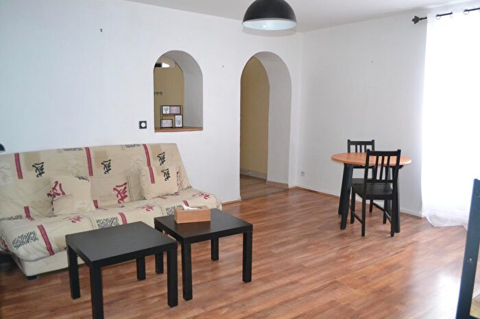 Pau, Centre-ville - Appartement 2 pièces à louer