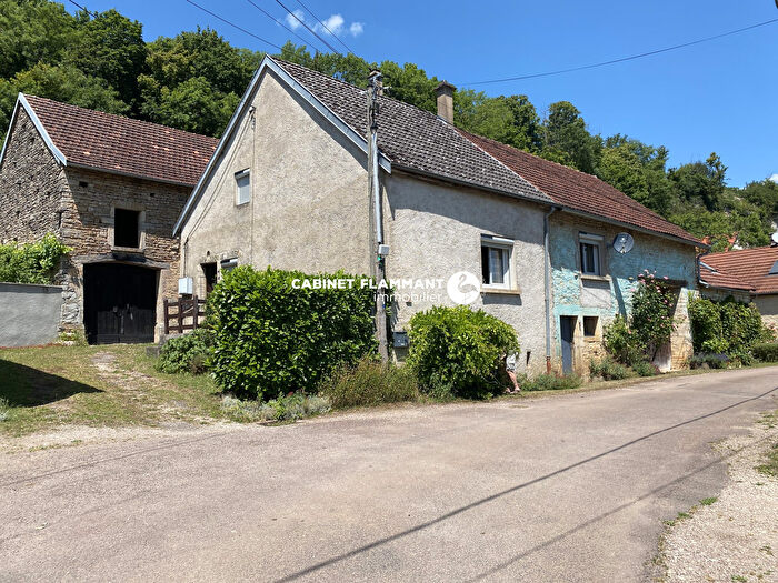 Maison 5 pièces à vendre à Hauteroche