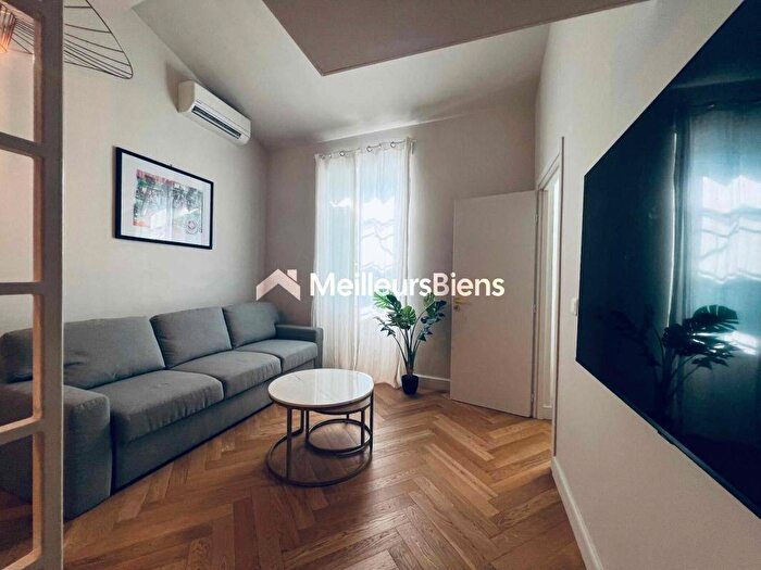 Appartement à louer - Vieux-Nice - 2 pièces - 1 chambre