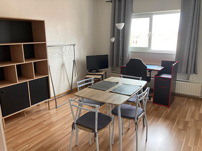 Appartement 1 pièce à Nancy, Centre-ville, Charles III, à louer