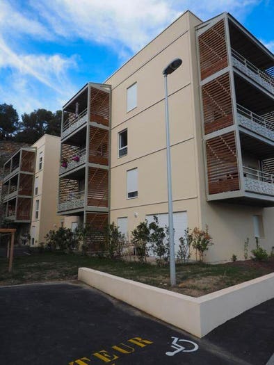 Montfavet Pericentre, Avignon : Appartement 4 pièces à louer