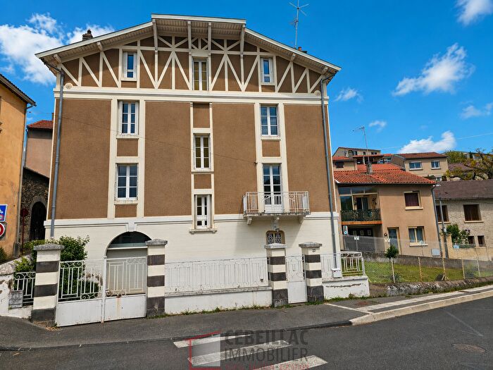 Maison à vendre - Ceyrat - 7 pièces - 4 chambres