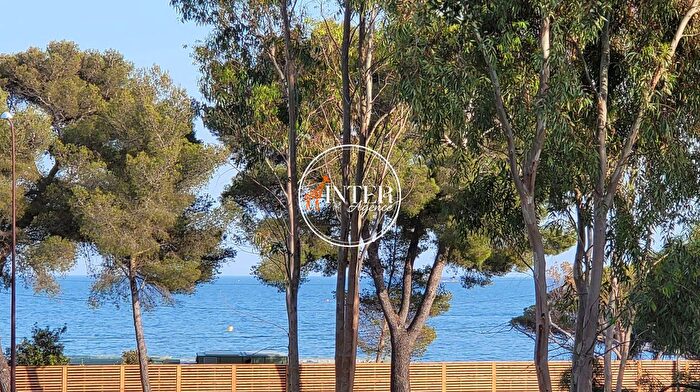 Maison à vendre - Sainte-Maxime - 5 pièces - 4 chambres