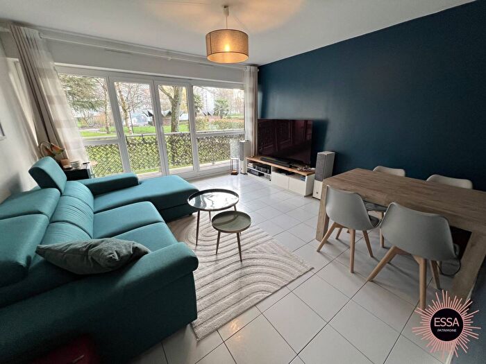 Appartement à louer - Forêt, Vélizy-Villacoublay - 2 pièces - 1 chambre