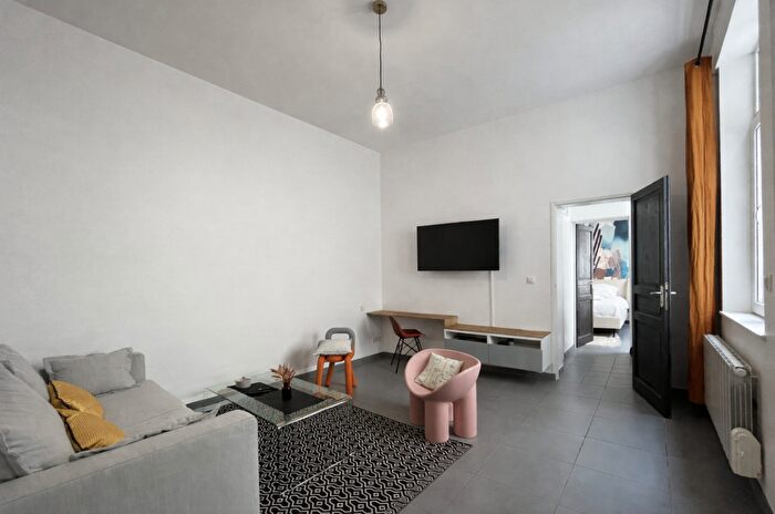 Appartement à louer - Amiens - 2 pièces - 1 chambre