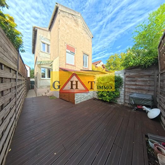 Maison 3 pièces à Maisons-Alfort, Charentonneau, à vendre