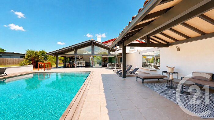 Maison 5 pièces à Anglet, Cantau, à vendre