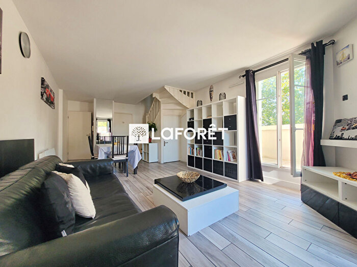 Thiais, Clury, Victor Hugo : Appartement 3 pièces à vendre