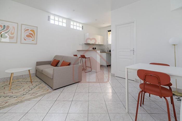 Appartement 2 pièces à Le Kremlin-Bicêtre, Les Coquettes, Les Plantes, à vendre