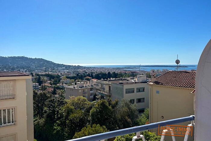 Appartement à vendre - Cannes, Petit Juas - 2 pièces - 1 chambre