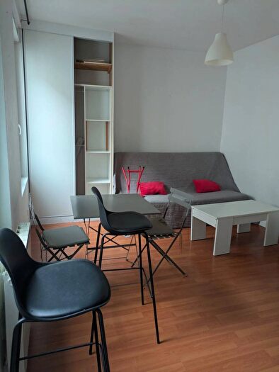 Appartement 1 pièce à Bourgogne-Châtelet, Orléans, à louer