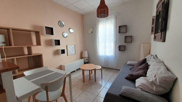 Nice, Madeleine - Appartement 2 pièces à vendre