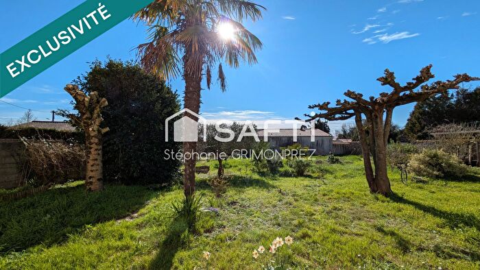 Maison à vendre - Luçon - 7 pièces - 5 chambres