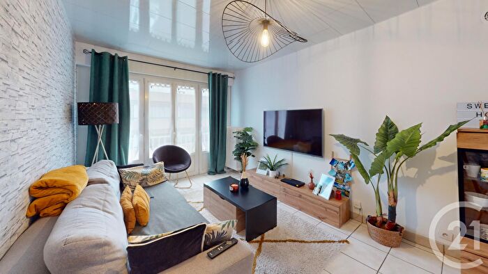 Appartement à vendre - Pontarlier, Les Tours, Bois de Doubs - 3 pièces - 2 chambres