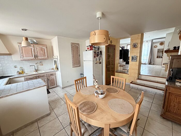 Maison à vendre - Bessan - 4 pièces - 3 chambres