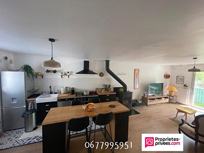 Maison à vendre - Alès, Centre-ville - 4 pièces - 2 chambres