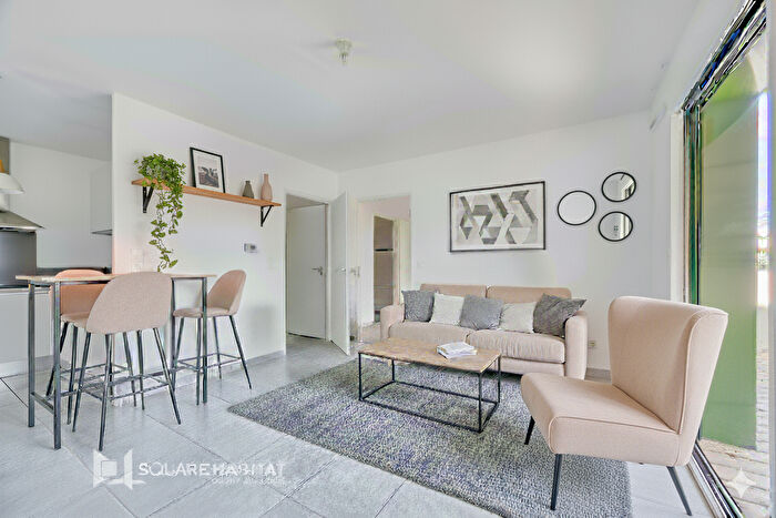 Appartement à vendre - Le Bouscat, Barrière du Médoc - 2 pièces - 1 chambre