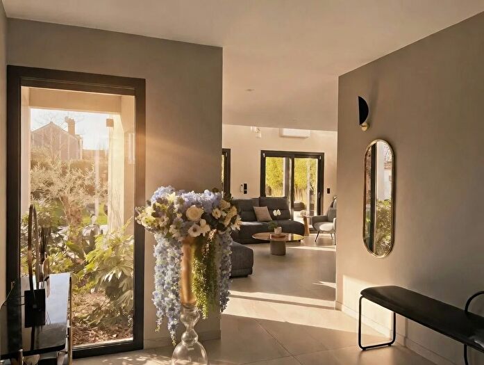 Maison à vendre - Saint-Maur-des-Fossés, Les Mûriers - 8 pièces - 6 chambres