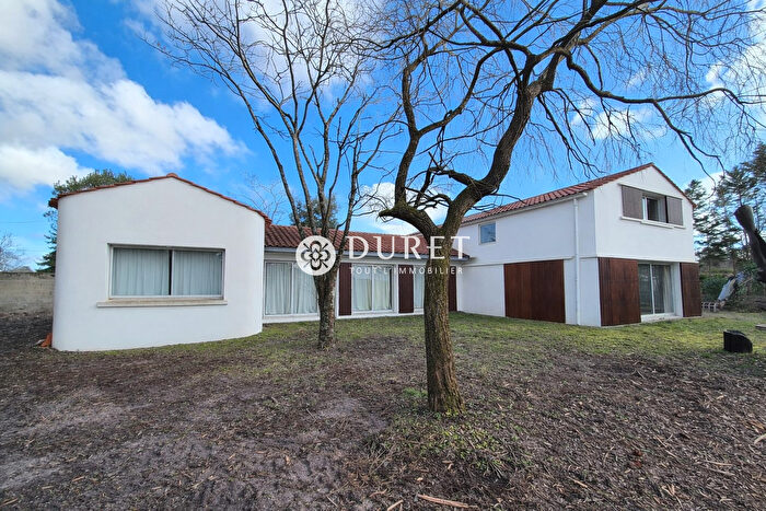 Maison à vendre - Soullans - 6 pièces - 5 chambres