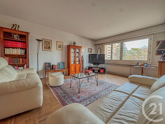 Appartement à vendre - Écully, Chalier, Valvert - 4 pièces - 2 chambres