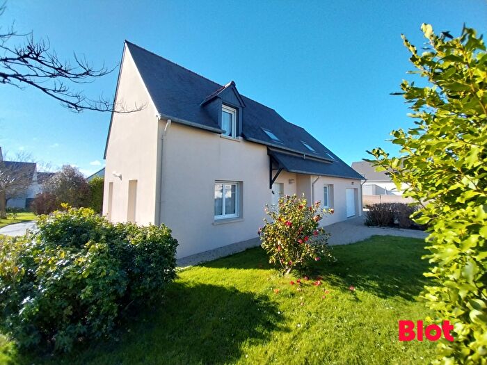 Maison à vendre - Saint-Coulomb - 7 pièces - 5 chambres