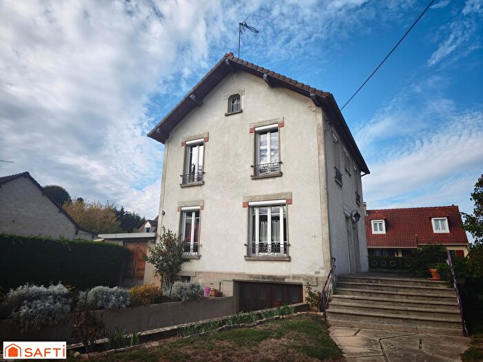 Rosny-sur-Seine - Maison 7 pièces à vendre