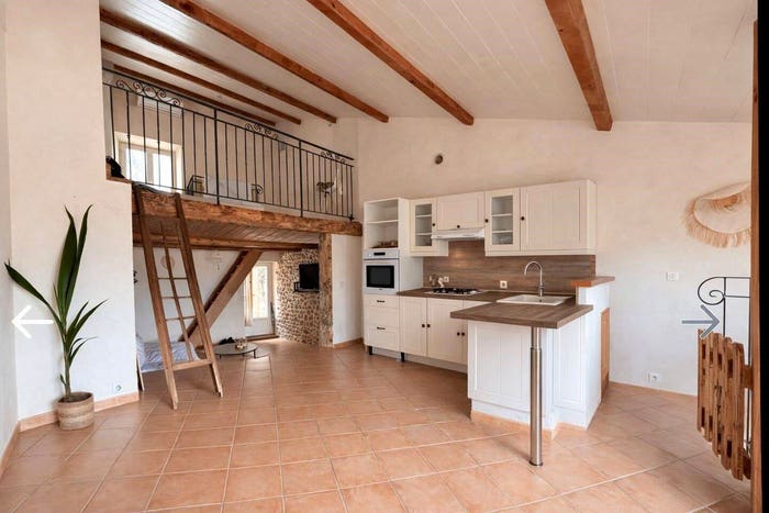 Maison 2 pièces à Les Mées, à louer