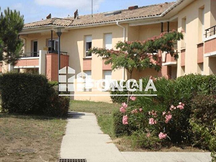 Appartement à louer - Eaunes - 2 pièces - 1 chambre