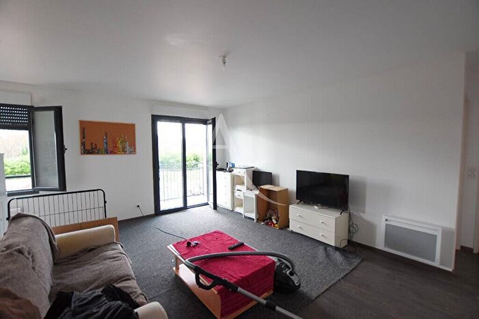 La Groue, Osny : Appartement 2 pièces à louer