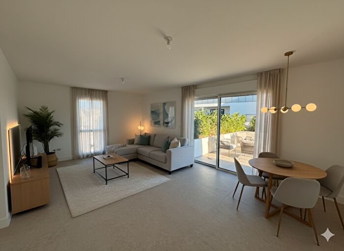 Appartement à vendre - Saint-Jean-de-Védas - 3 pièces - 2 chambres